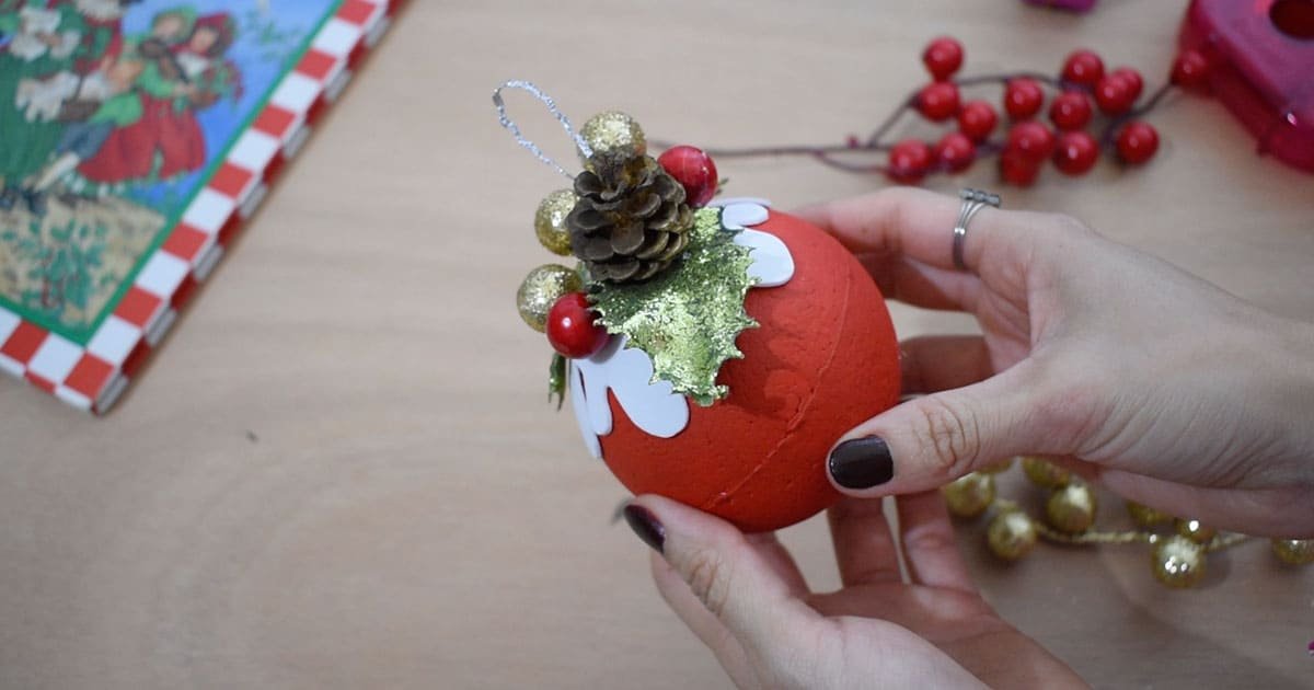 Cómo decorar 4 esferas de unicel para navidad